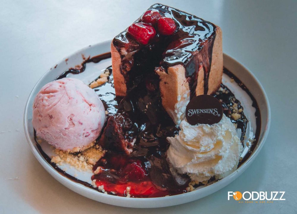 ធ្លាប់ញ៉ាំតែនំប៉័ងថូសធម្ម តា មក សាក ការ៉េមនំប៉័ងថូស ពី Swensen’s ម្តងមើល